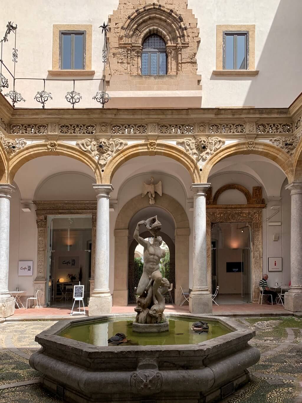 Im Archäologischen Regionalmuseum Palermo - DasErbeRoms - alterBlog ...