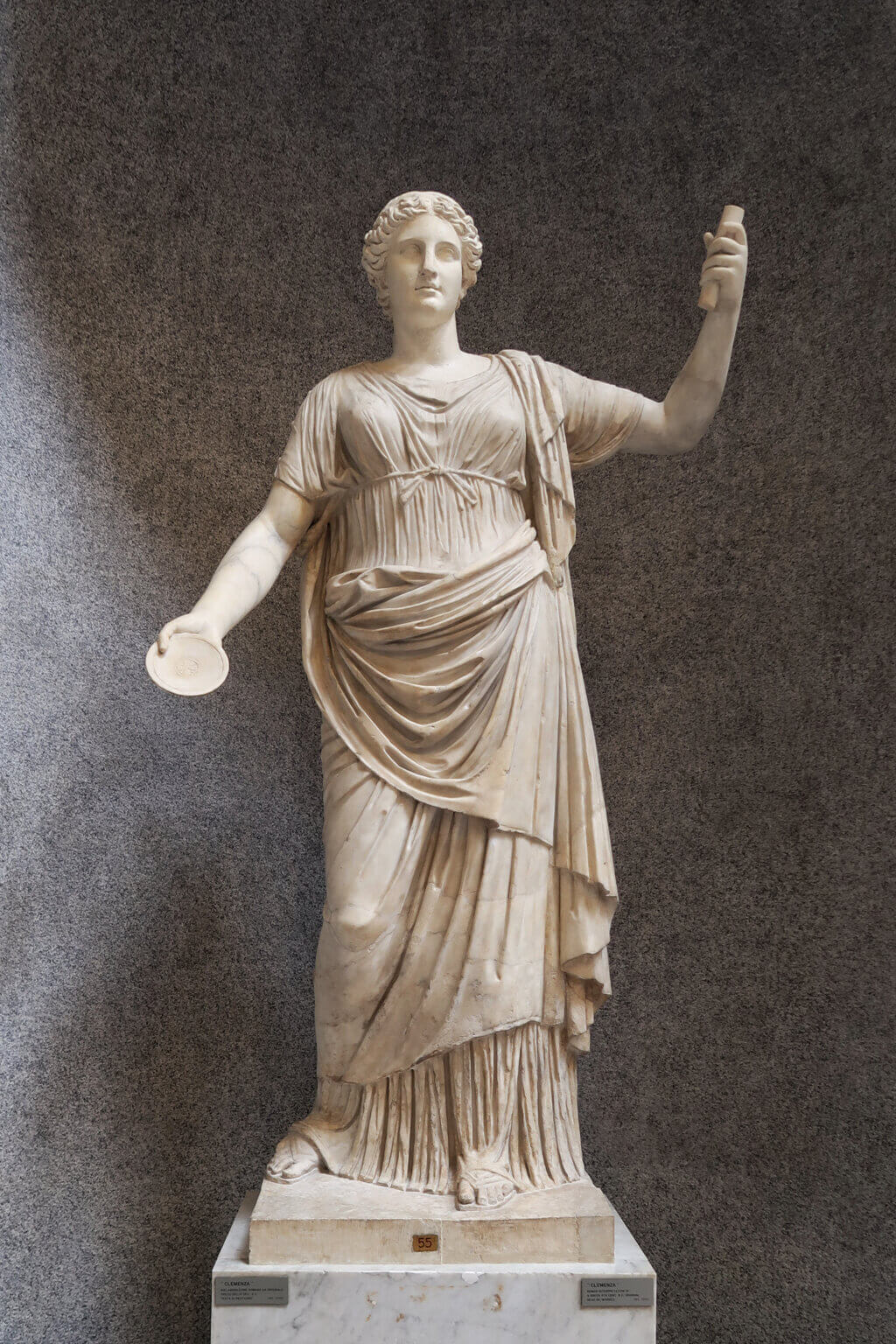 Die Antiken in den Vatikanischen Museen: Museo Braccio Nuovo - Das Erbe ...