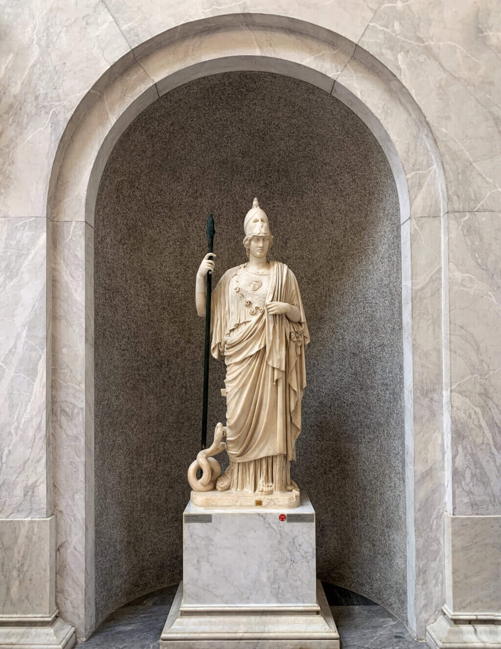 Die Antiken in den Vatikanischen Museen: Museo Braccio Nuovo - Das Erbe ...